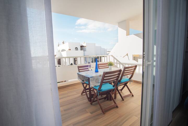 The 9 Souls Pool View - Costa Teguise