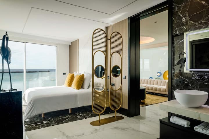 Grand Blue Marina Suite 303,lujo - Arrecife