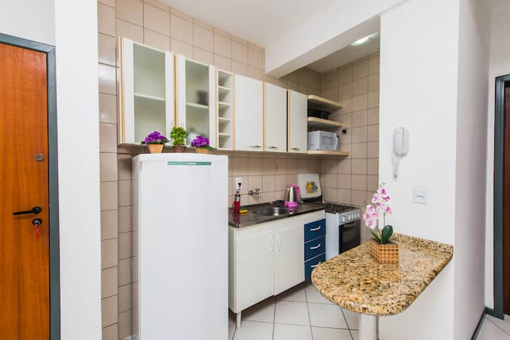 Confortável Apt. P/ Viagens à Trabalho E Lazer - Florianópolis