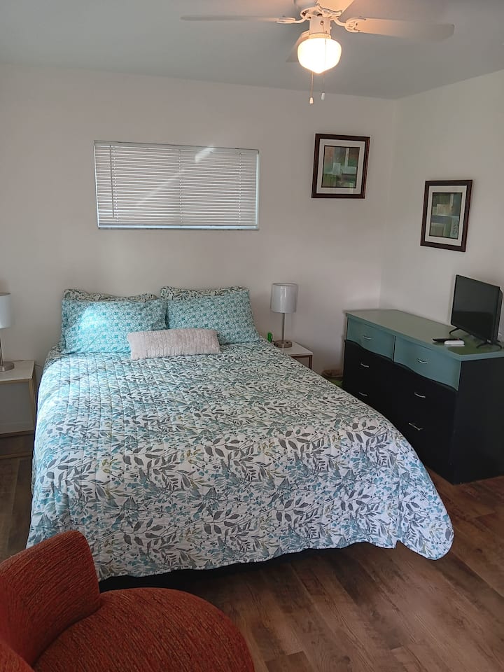 Efficiency/studio - Venice Beach, FL