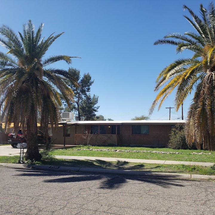 3 Beds Great Location No Cleaning Fees - Tucson, AZ