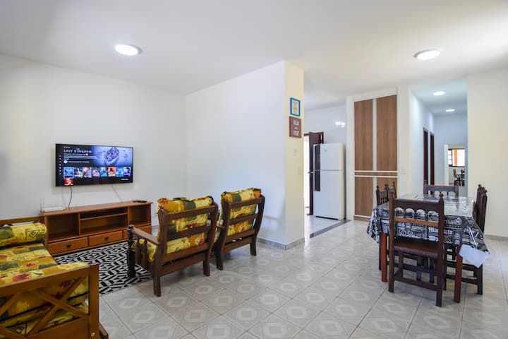 Casa Em Ubatuba, Próximo Ao Centro E Praias - Ubatuba