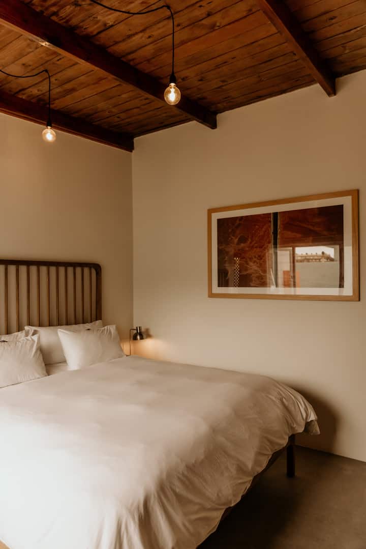 Charlie's Guesthouse - Standard Family Suite - Swakopmund
