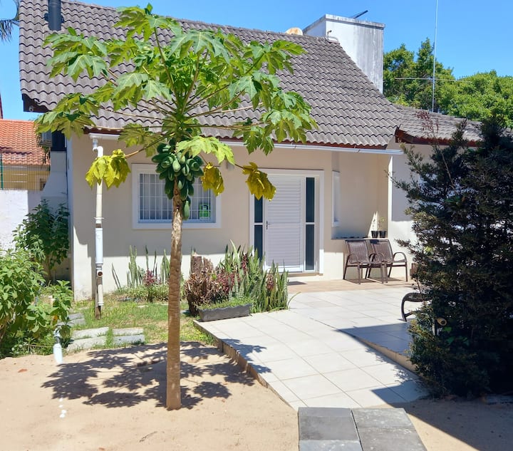 Casa Confortável Na Praia De Jurerê Internacional - Florianópolis