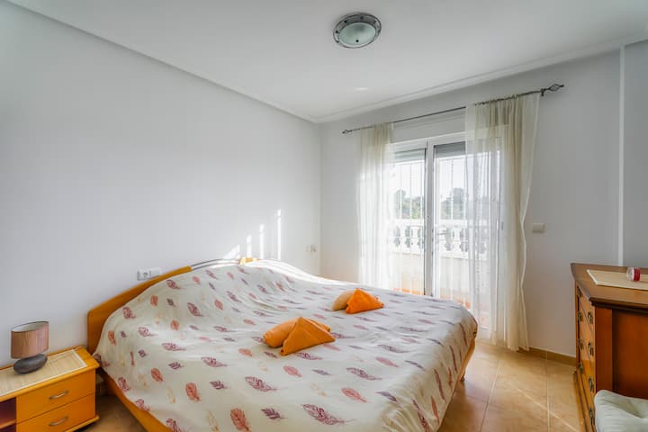 Serenity House - Piscine - Plage 10minutes Voiture - La Marina