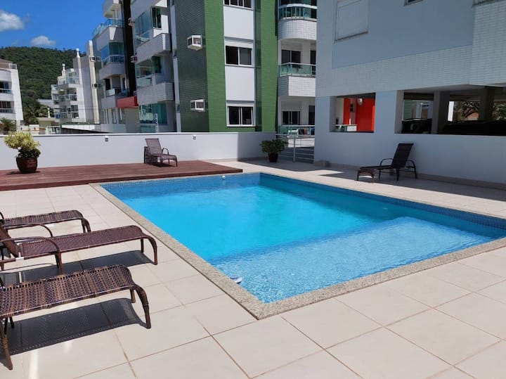 Apartamento Ingleses: 3 Quartos,  Piscina, Praia - Florianópolis