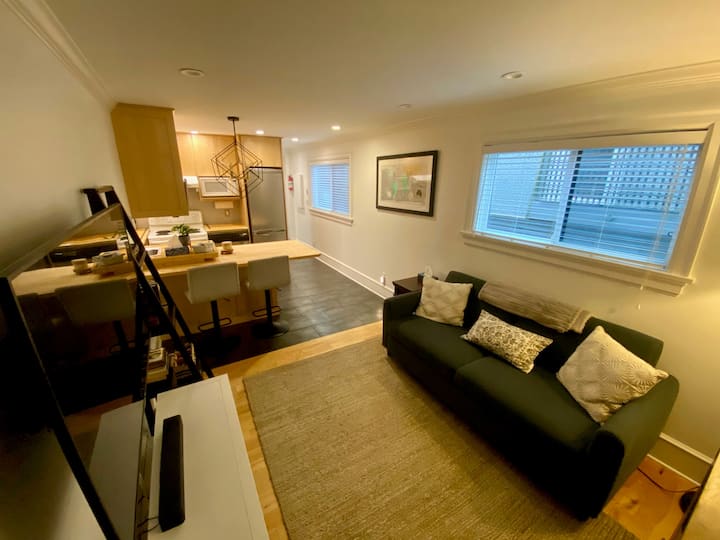Kirkland Signature Suite - Vancouver