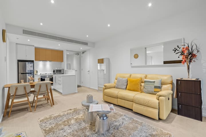 Lavish Southbank Apartment - Melbourne