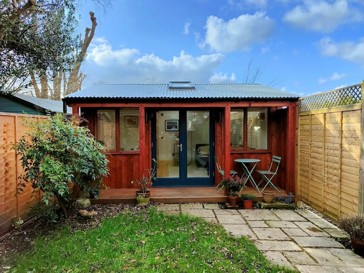 Convenient Cosy Cabin Near City Centre - Oxford