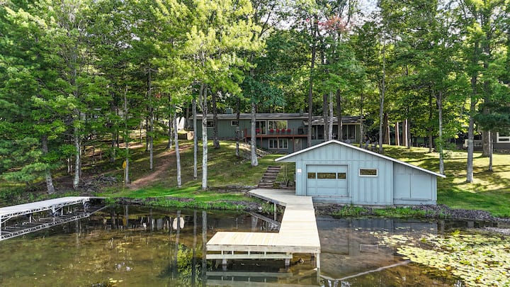 Lake Minocqua Retreat - Fall Dates Available! - Minocqua, WI