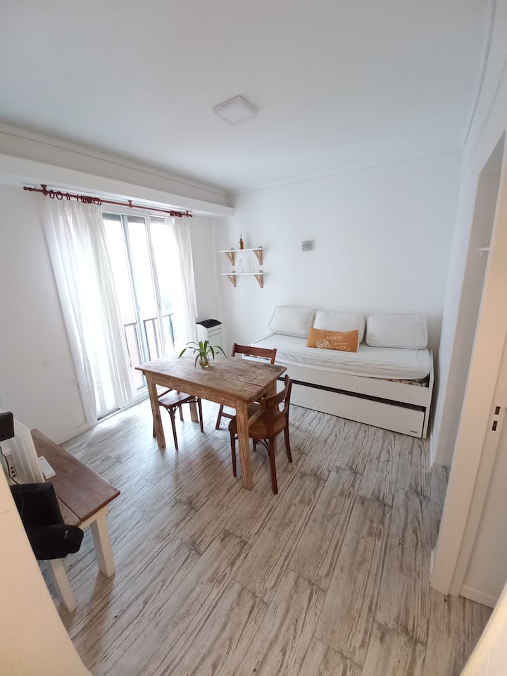 Dos Ambientes Zona Plaza Colon A Un Paso De Todo - Mar del Plata