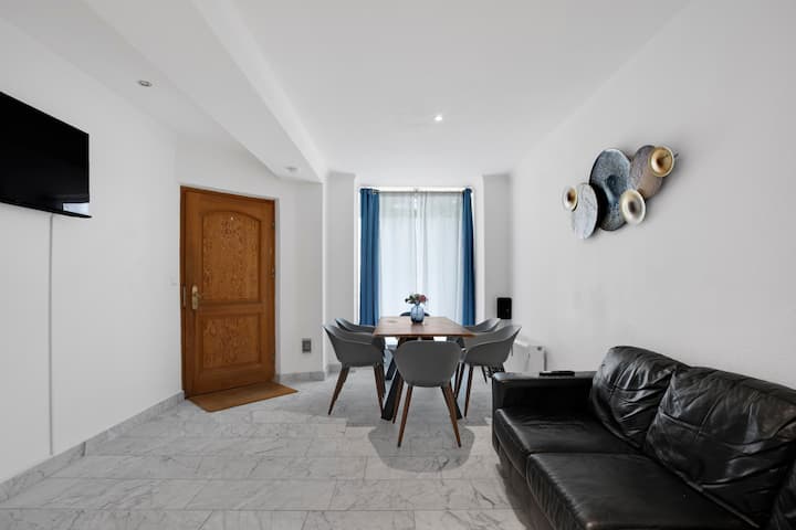 3 Bedroom Apartment In Kreuzberg - Berlin