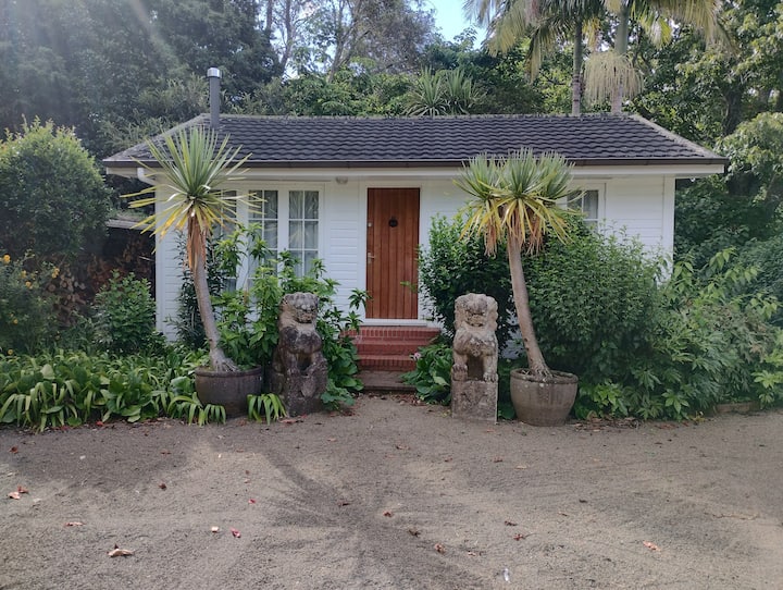 Bird Gardens Cottage - Katikati