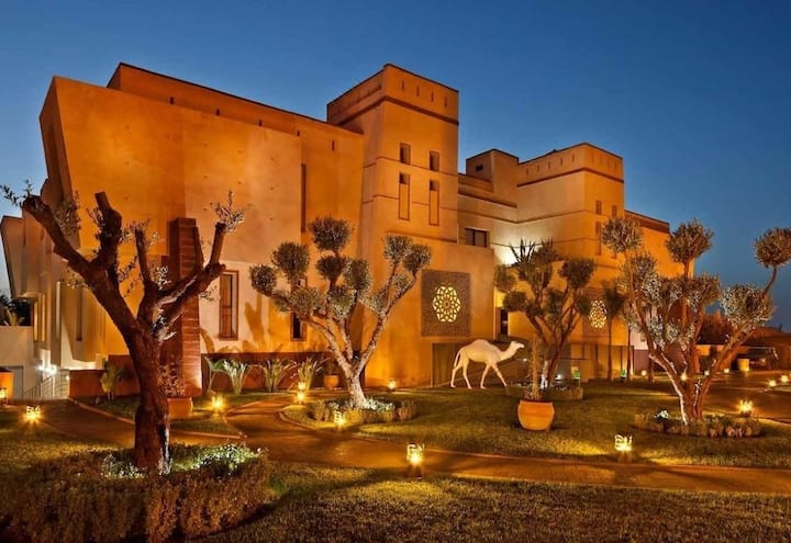 Luxueuse ÉCo Villa Privée, Piscine Privée Chauffée - Morocco
