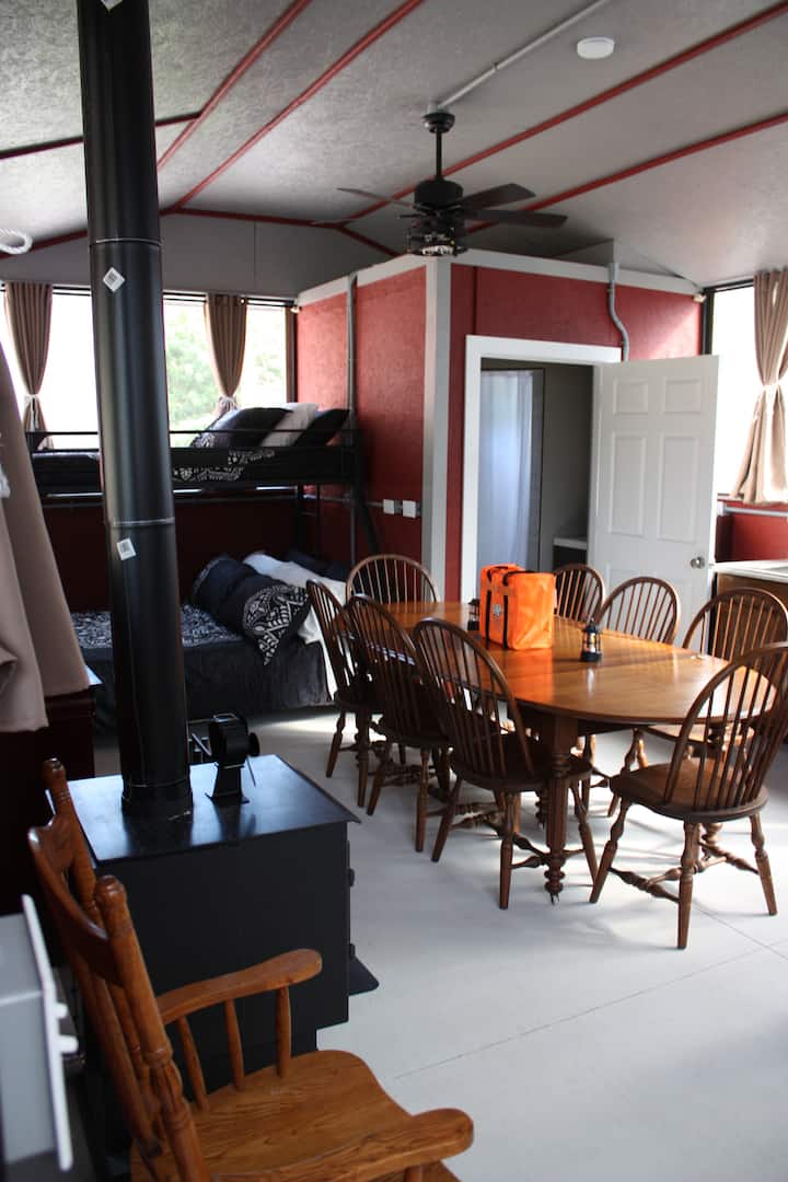 Cahaba Glamping: Cabin B - Odessa, FL