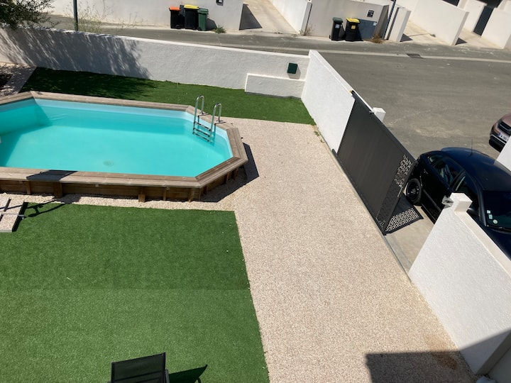Maison Confortable Avec Piscine - Béziers