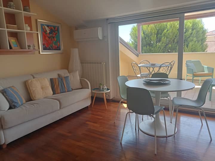 Mansarda A 200 M Dal Mare - Porto Recanati