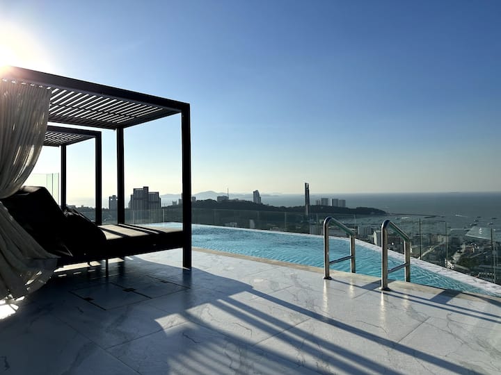 Luxury Condo | Infinity Pool | Walking Street 1426 - Pattaya