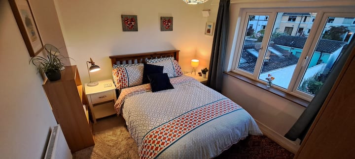 Cosy Room In Heart  Of North Dublin - South Dublin