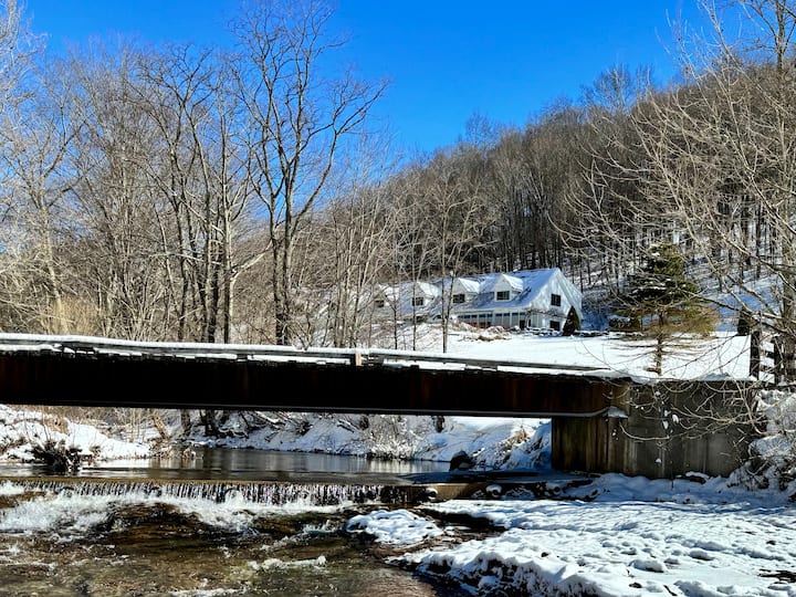 Morning Glory Inn-six Bedroom Reunion/event Space - Snowshoe, WV