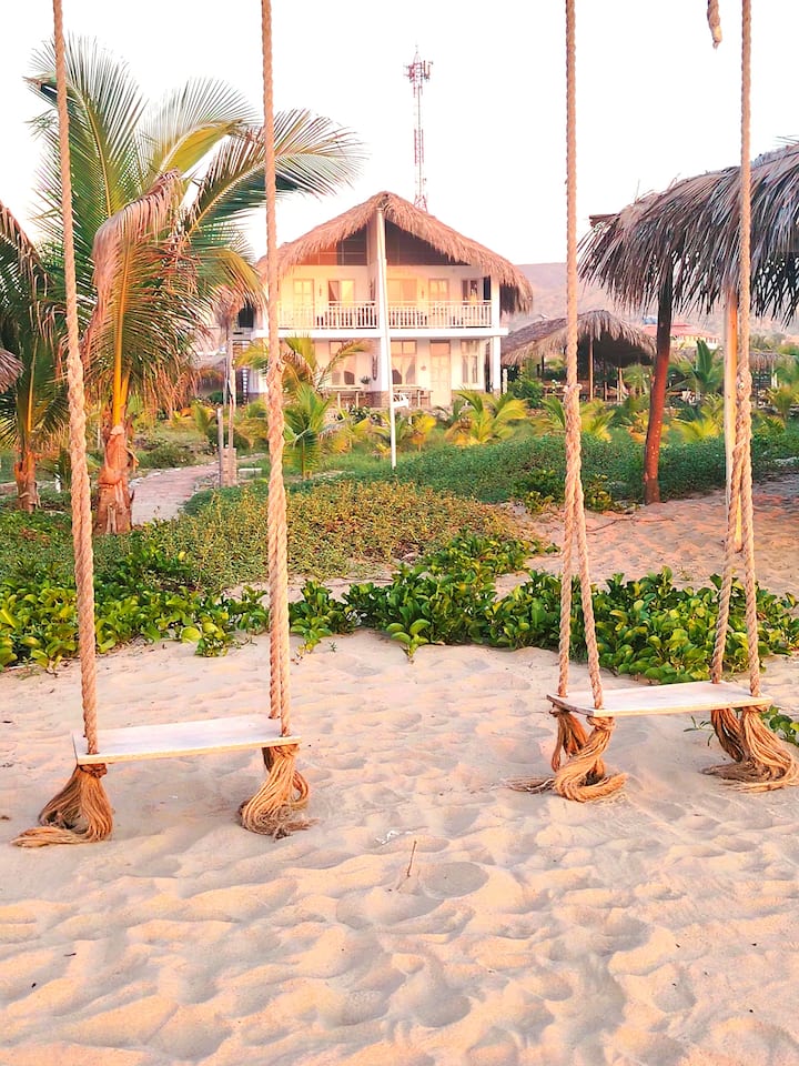 Frente Al Mar Con Hermosa Vista - Máncora