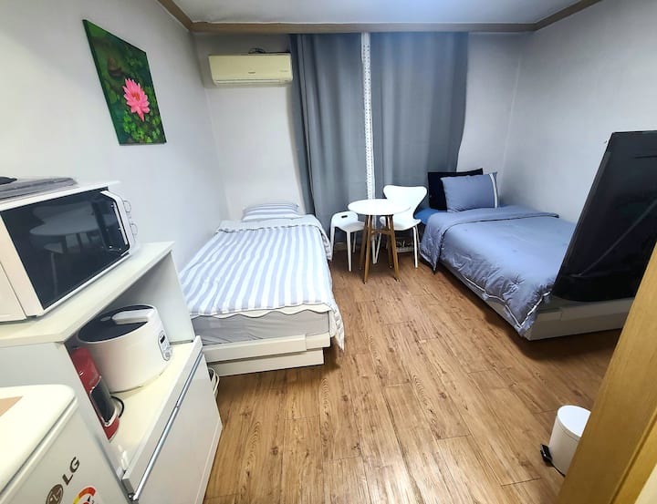 (309) 1 Minute From Mia Station Exit 5 +Twin Bed - 충청북도