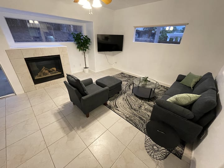 Cozy Pet-friendly Residence - Perris, CA