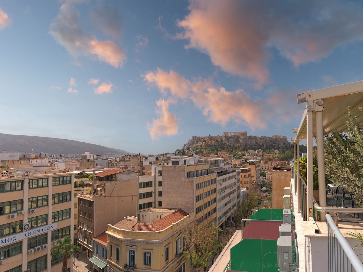 Top-Floor Athens Flat with Stunning Views - Apartments for Rent in ...