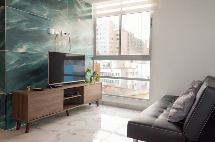 Acogedor Apto Nuevo En Centro Internacional - Bogotá
