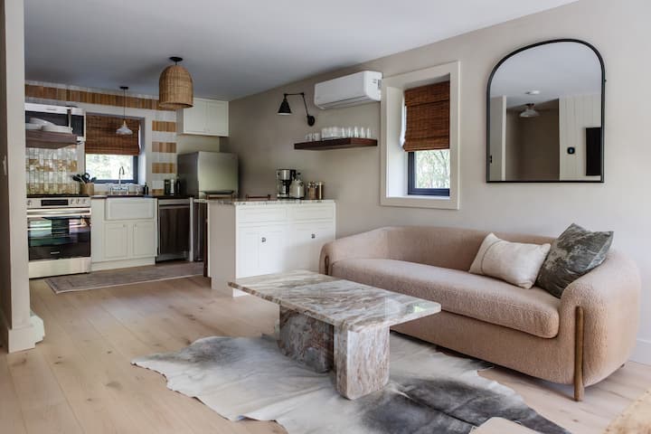 The Bend: Trout Lily Suite • Pool • Sauna • Creek - Phoenicia