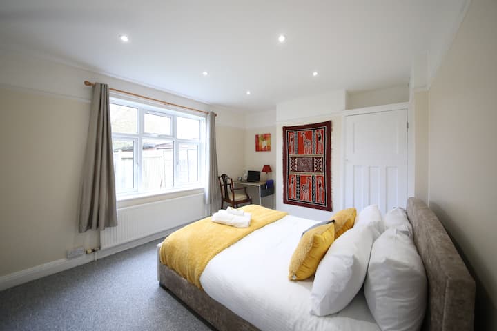 Thornton House, West Cambridge - Free Parking - Cambridge