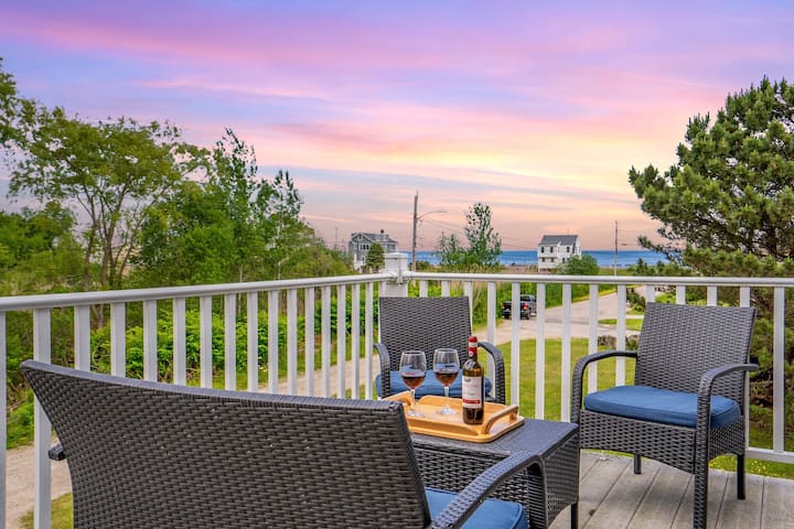 Ocean Views!walk2beach|chefskitchen|deck|beachgear - Ogunquit, ME