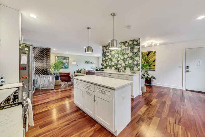 Greenhouse Inn Evanston Chicago 3 Bed 3 Bath - 埃文斯頓