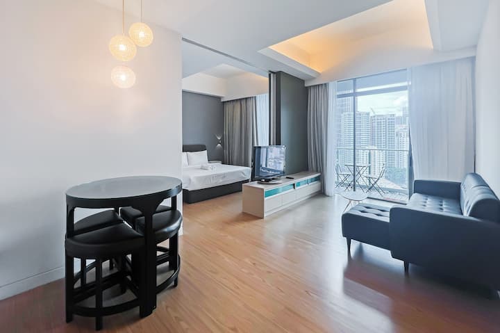 #57 Swiss Garden 1r1b Balcony Bukit Bintang - Kuala Lumpur
