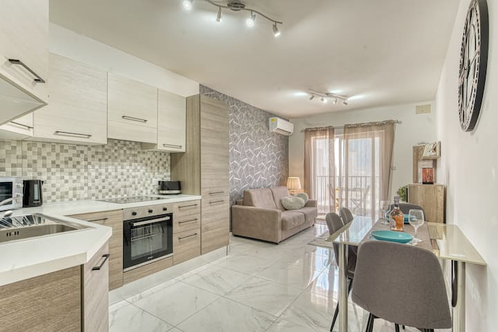 Wonderful Sunny Apartment - Malta