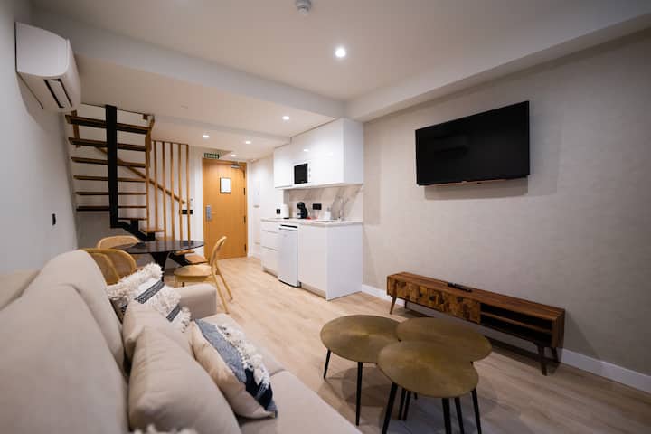 Amplio Dúplex En Centro De Málaga - Malaga, Espagne