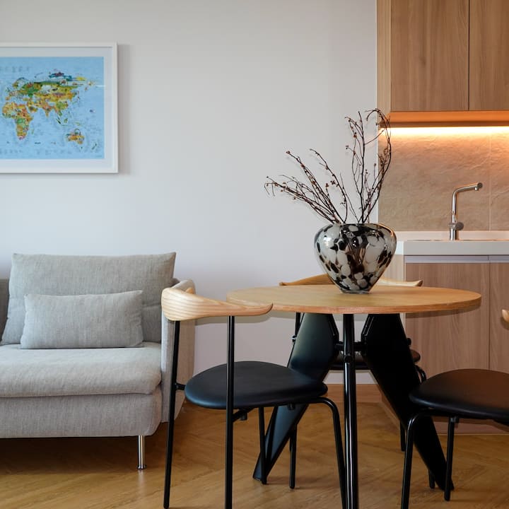 1 Br Beachfront Condo Laem Charoen | Rayong - Thailand