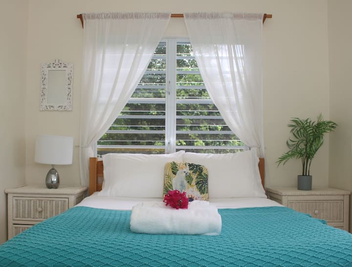 Unwind W/ 4 Min Walk To Beach - Great For Families - Antigua and Barbuda