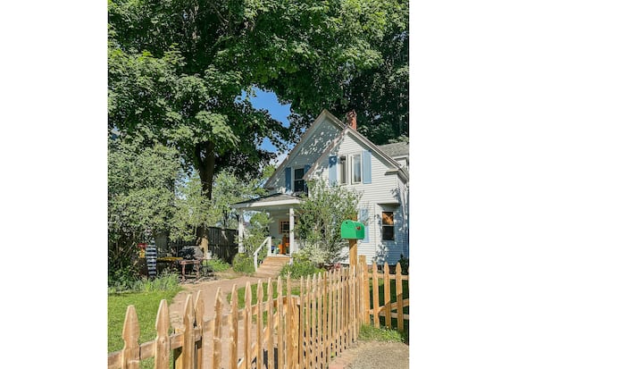Bright Charming Victorian Close To Everything! - ポートランド, ME