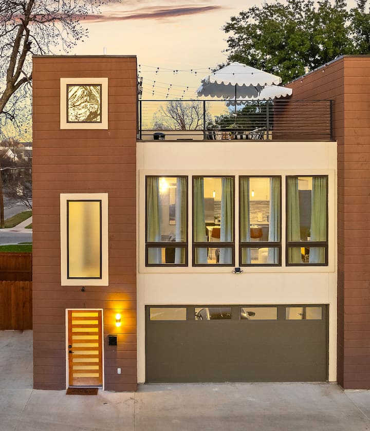 New Construction + Downtown Dallas City Views! - Dallas, TX