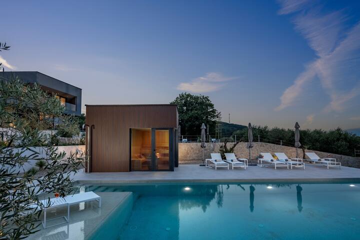 Luxury Villa By The Sea With Pool And Sand - Krk