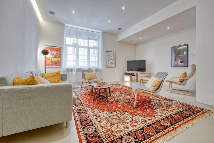 Fabulous, Spacious Flat In The Design District - Zagreb