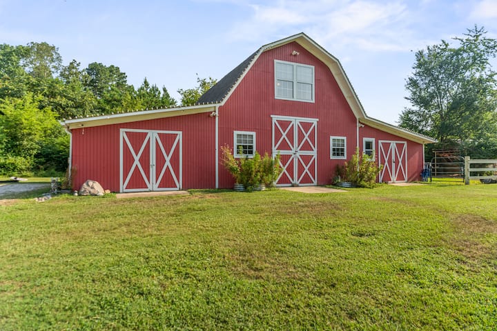 Hayloft  Hide-a-way With Mini-donkeys - Estados Unidos