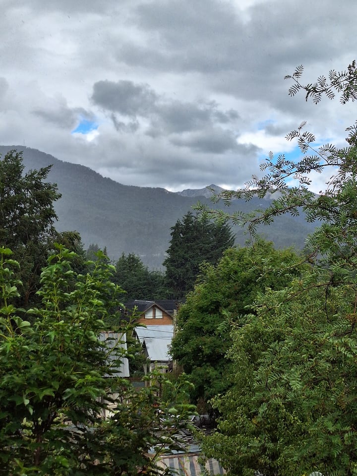 Hermoso Departamento Con Vista A La Montaña - Villa La Angostura