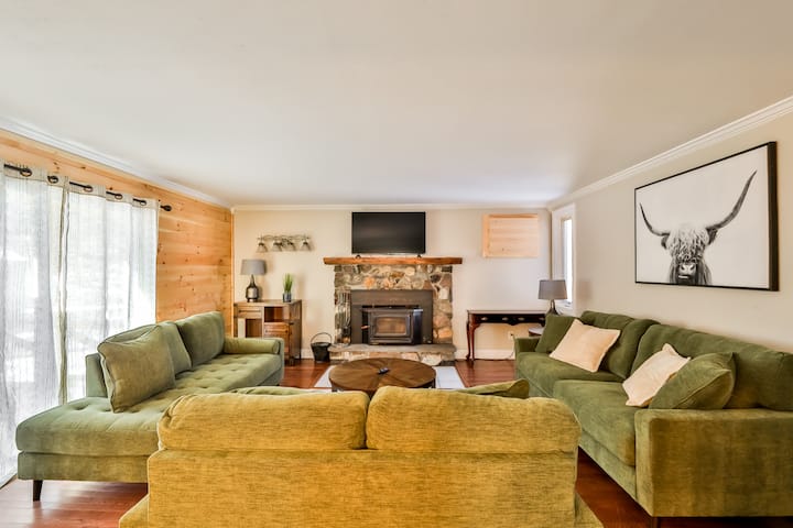 3br Suite /W Gameroom Across From Hunter - Hunter Mountain, NY