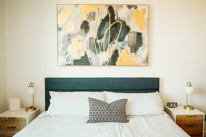 Tc Locals Hideaway |King Suite| 4 Rooftop Hot Tubs - Traverse City