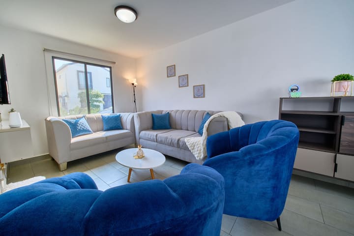 Hermosa Casa En La Aurora - Los Rios