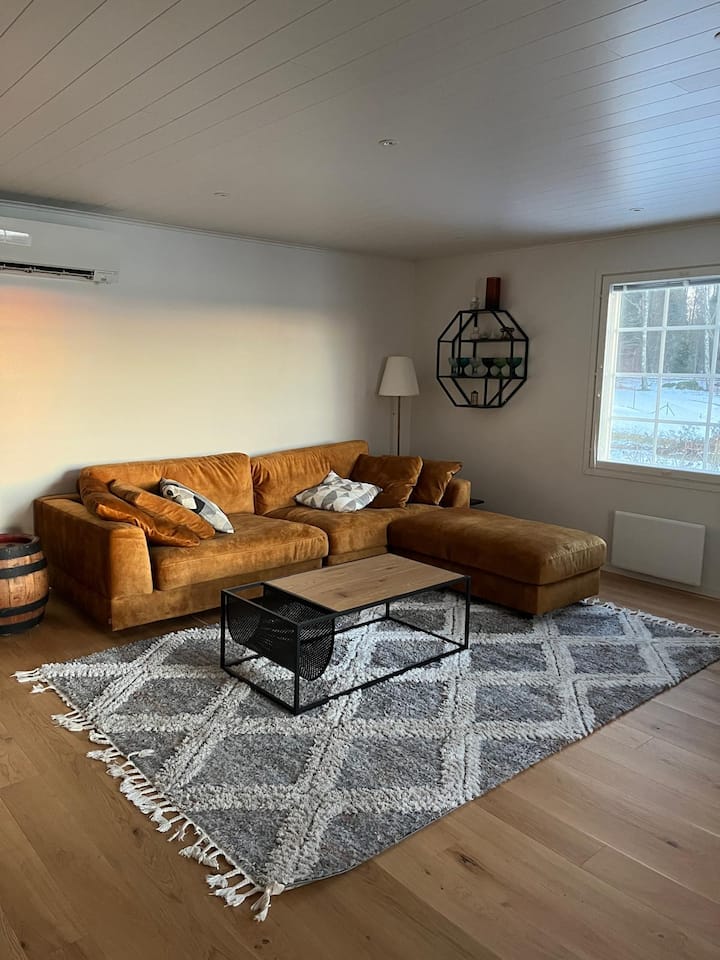 Modern Waterfront Cabin - Uusimaa