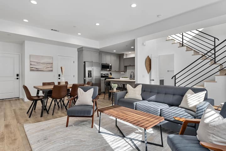 Heart Of Oc! Near Disney, Beaches, & More! Unit #3 - 헌팅턴비치