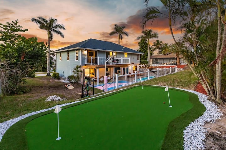 Heated Pool • Golf • Game Room • Bball • Bikes - Marco Island, FL